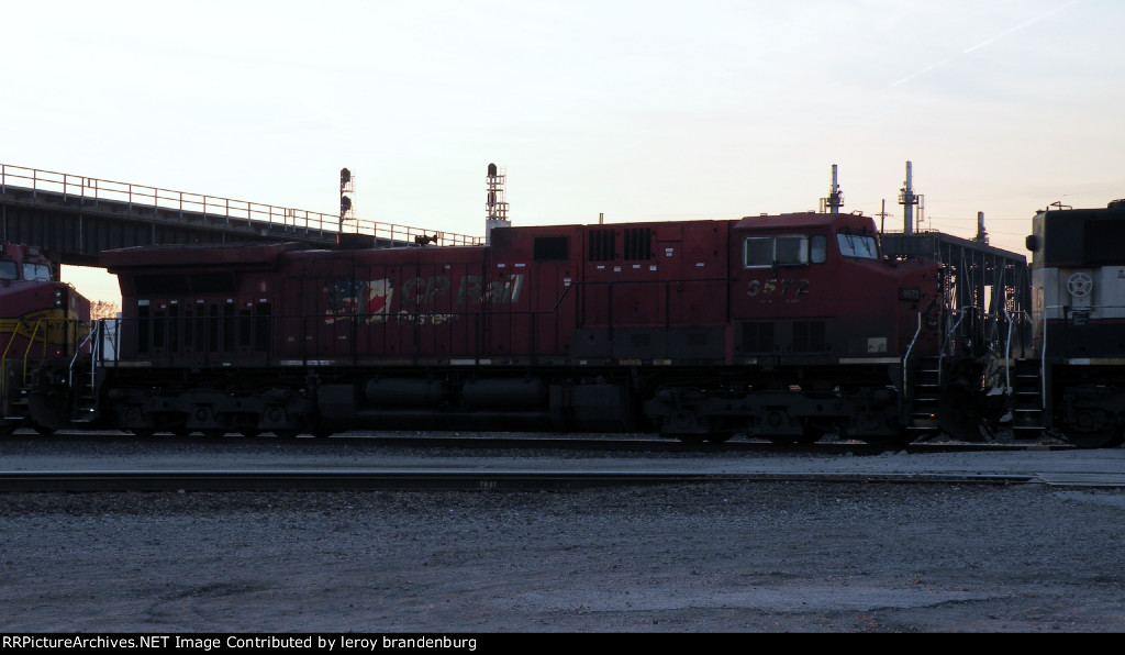 CP 9572 at santa fe jct